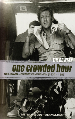 One Crowded Hour, Tim Bowden - Shop Online for Books in Australia