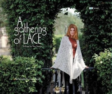 A Gathering of Lace, Meg Rowley Swansen - Shop Online for Books in ...